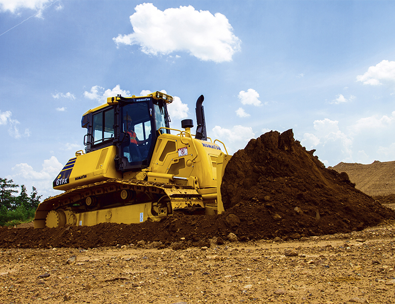 Komatsu D61EX-24E0 Scheda tecnica (2021-2025) | LECTURA Specs
