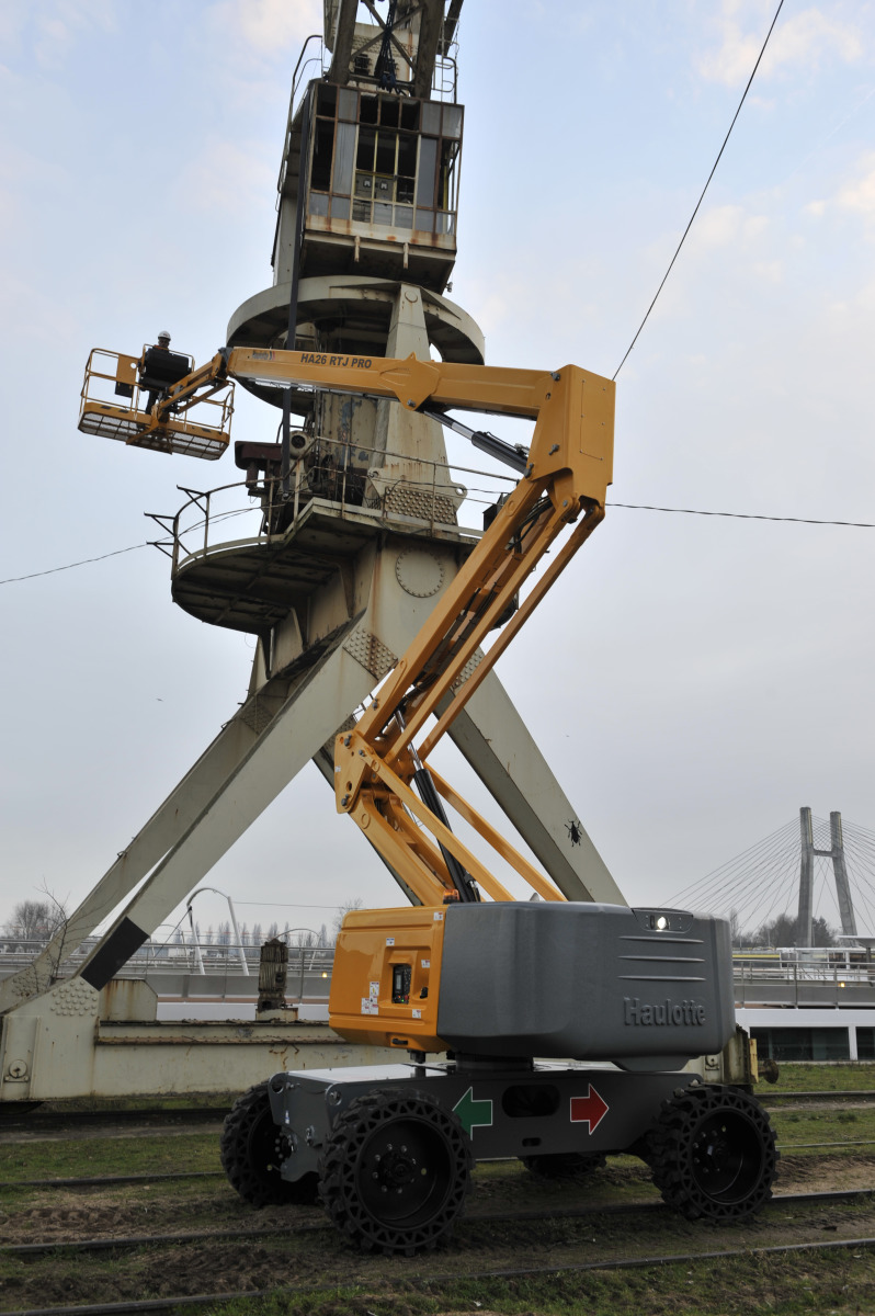 Haulotte HA26 RTJ PRO Schede tecniche (2017 - 2025) | Piattaforme aeree articolate gommate ...