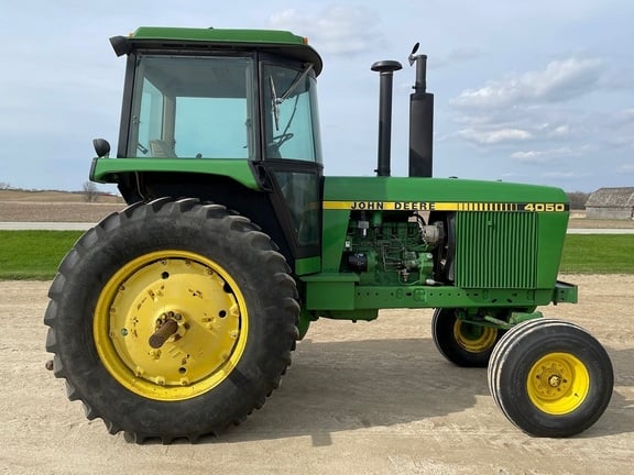 John Deere 4050 4WD Tractor Specs (1983 - 1988) | LECTURA Specs