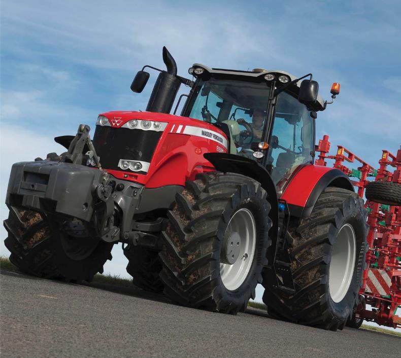 Massey Ferguson MF 8670 Dyna-VT 4WD Tractor Specs (2009 - 2011 ...