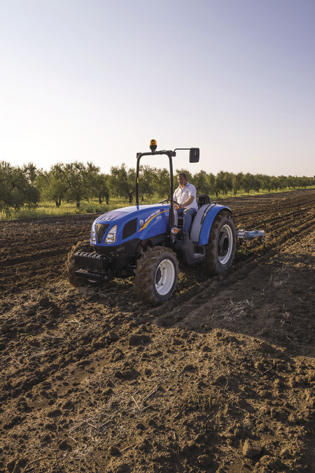 New Holland TD4.90 F 4WD Tractor Specs (2017 - 2022) | LECTURA Specs